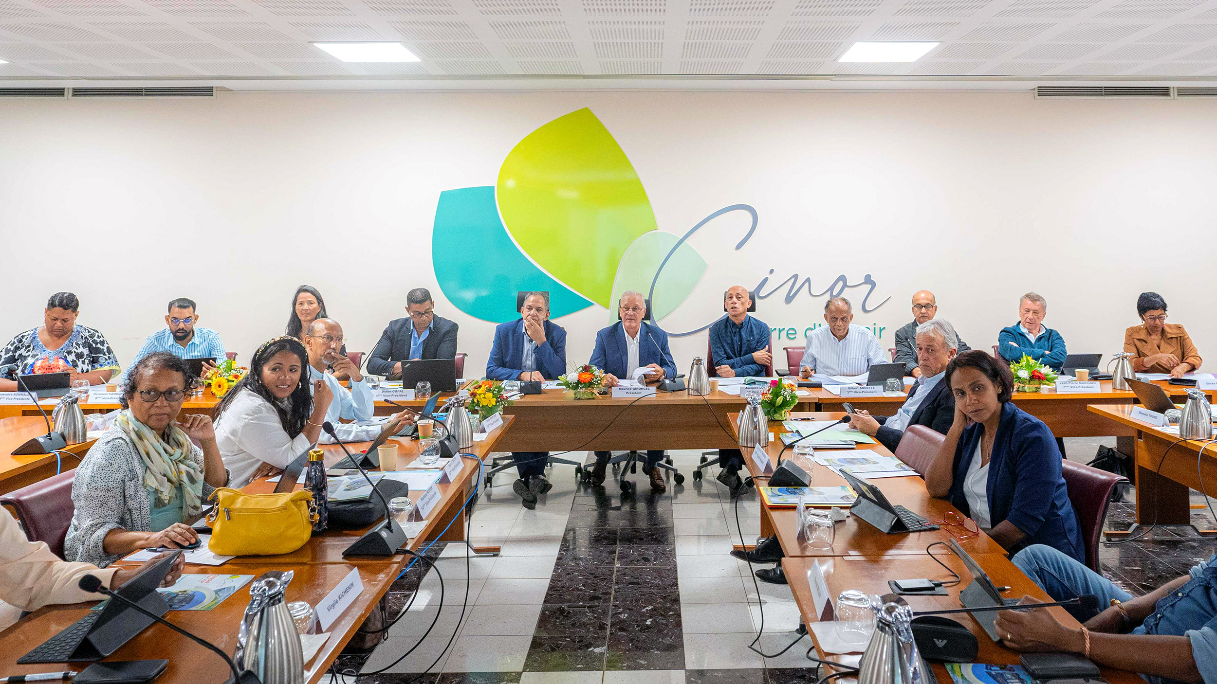 Conseil communautaire : maîtrise des dépenses et investissements ...